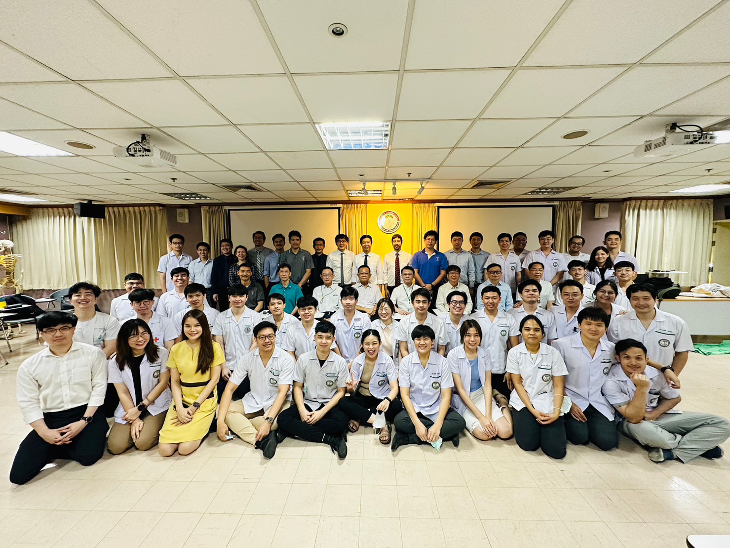 Songkran (12/4/2566) - Institute of Orthopaedics - Department of Medical Services